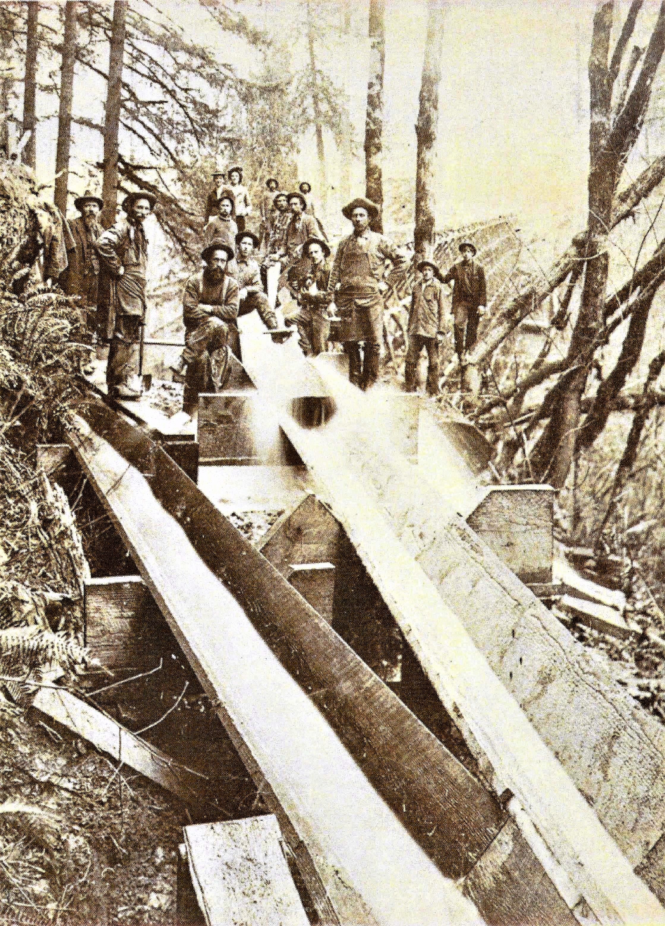 Logging & Flumes | La Center Historical Museum